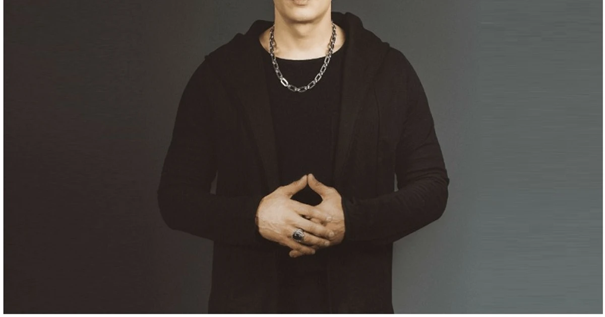 Jimmy Bauer- A Performer Of Latin Pop And Music Under The Bachata Style