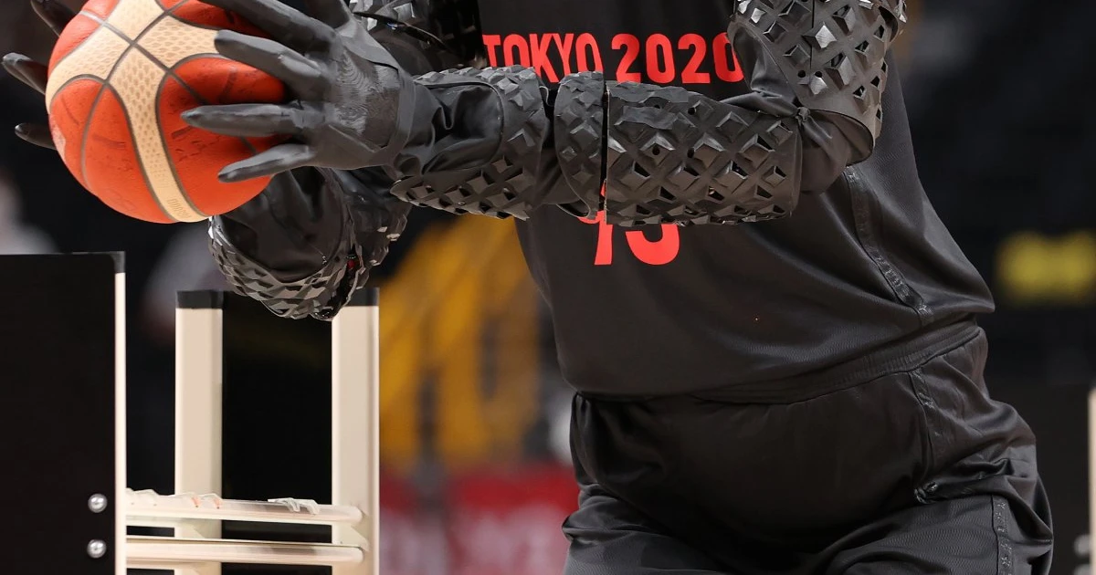 Basketball Playing Robot - Toyota's Robot At The Olympics