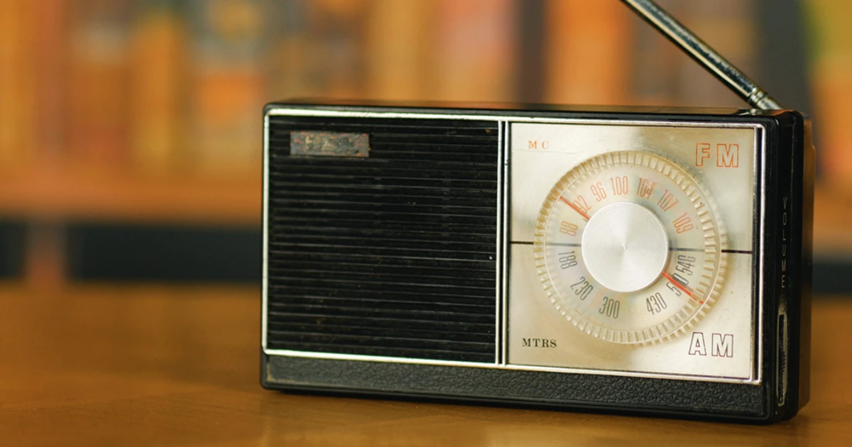 Best AM Radio For Long Distance - Stay In Touch With Outside World