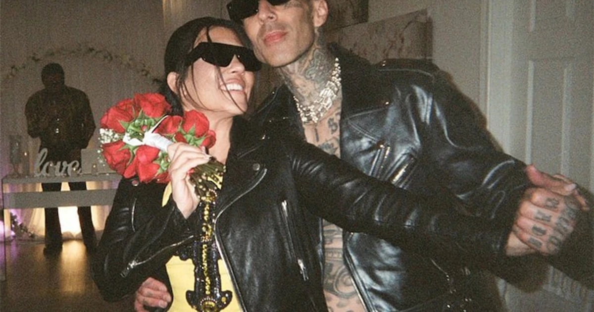 Kourtney Kardashian Recalls Vomiting After Drunken Las Vegas Wedding To ...