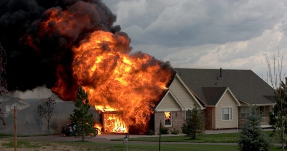 Dream About House On Fire - Common Dream Interpretations & Its Meanings