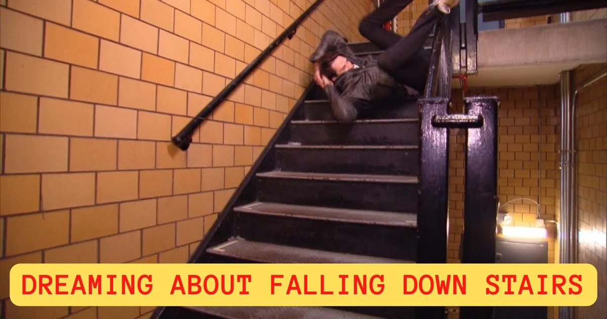 Dreaming About Falling Down Stairs - An Unfavorable Symbol