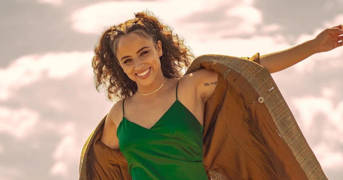 Kiana Madeira - A Canadian Actress Who Appeared In The Netflix Series ...