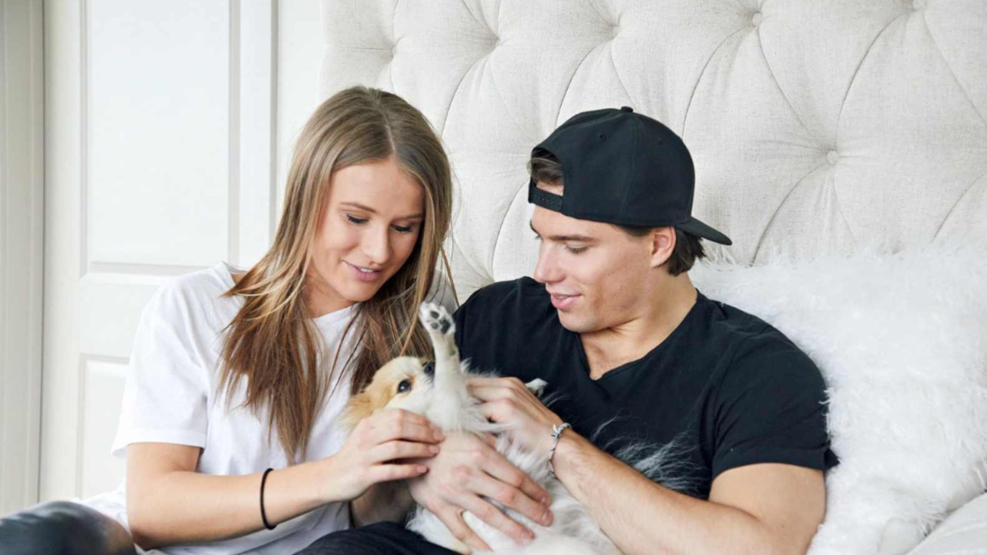 Jessica Ljung - Wife Of The Swiss Professional Hockey Winger Prayer ...