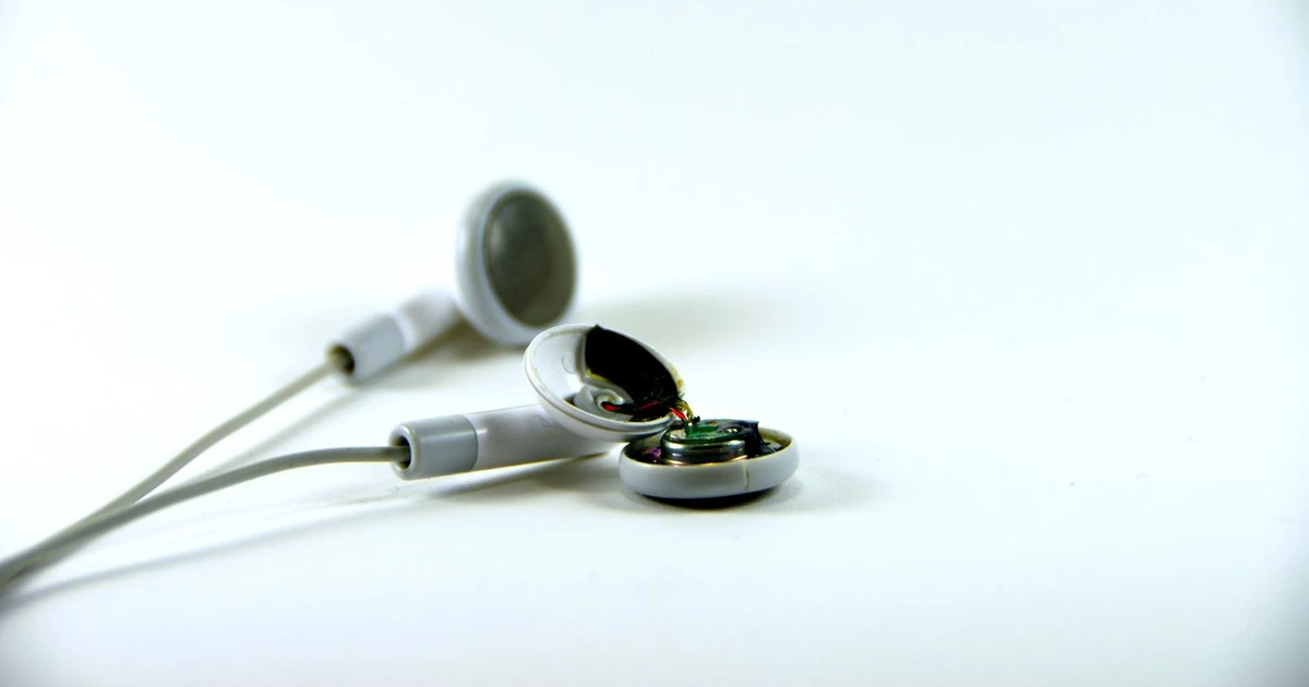 How To Fix A Broken Earbud? Troubleshooting And Repair Guide