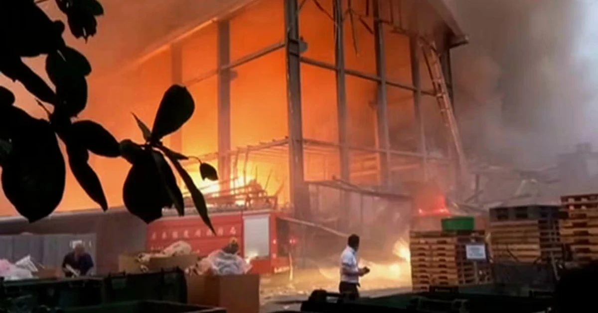 Explosion And Fire Rock Golf Ball Factory In Southern Taiwan