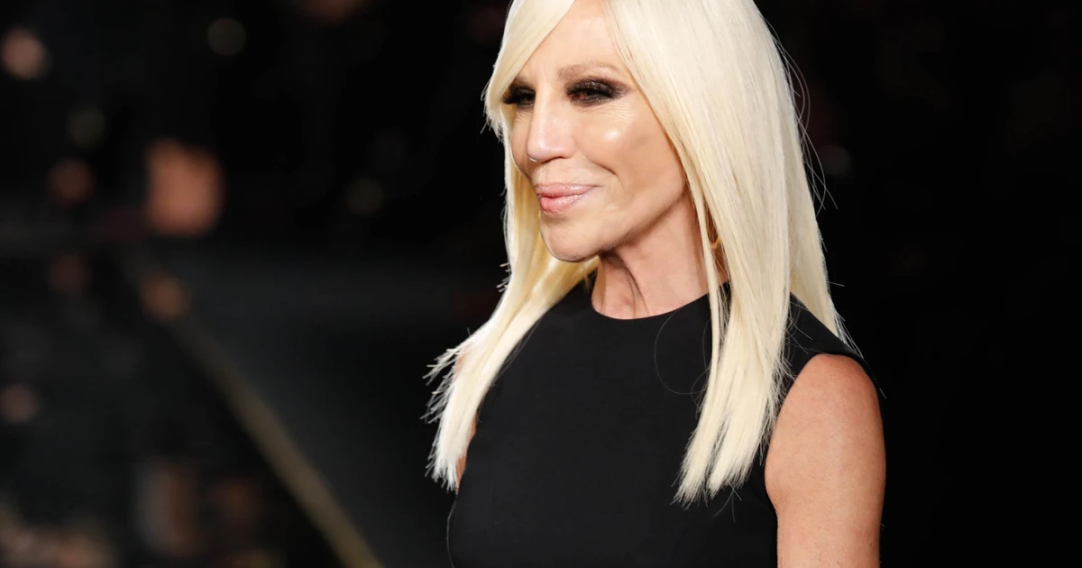 What Makes Donatella Versace A Fashion Icon?