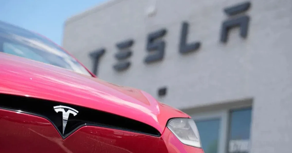 Tesla's 2.2M Vehicle Recall Prompts Indicator Light Update