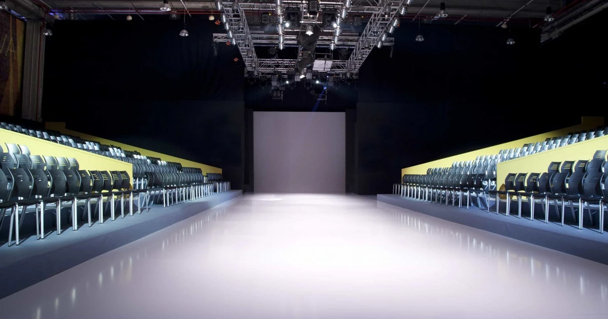 Fashion Show Production - Decoding The Secrets Of Seamless Runway ...